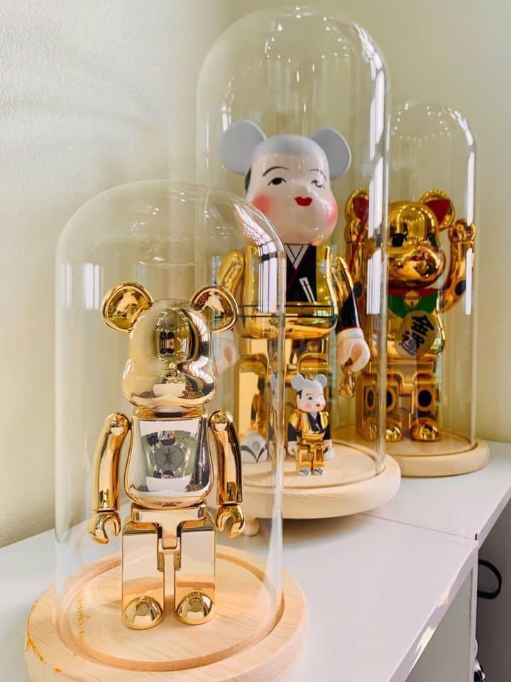 LED Bearbrick Display Case 400% 100%, Hobbies & Toys, Toys & Games ...