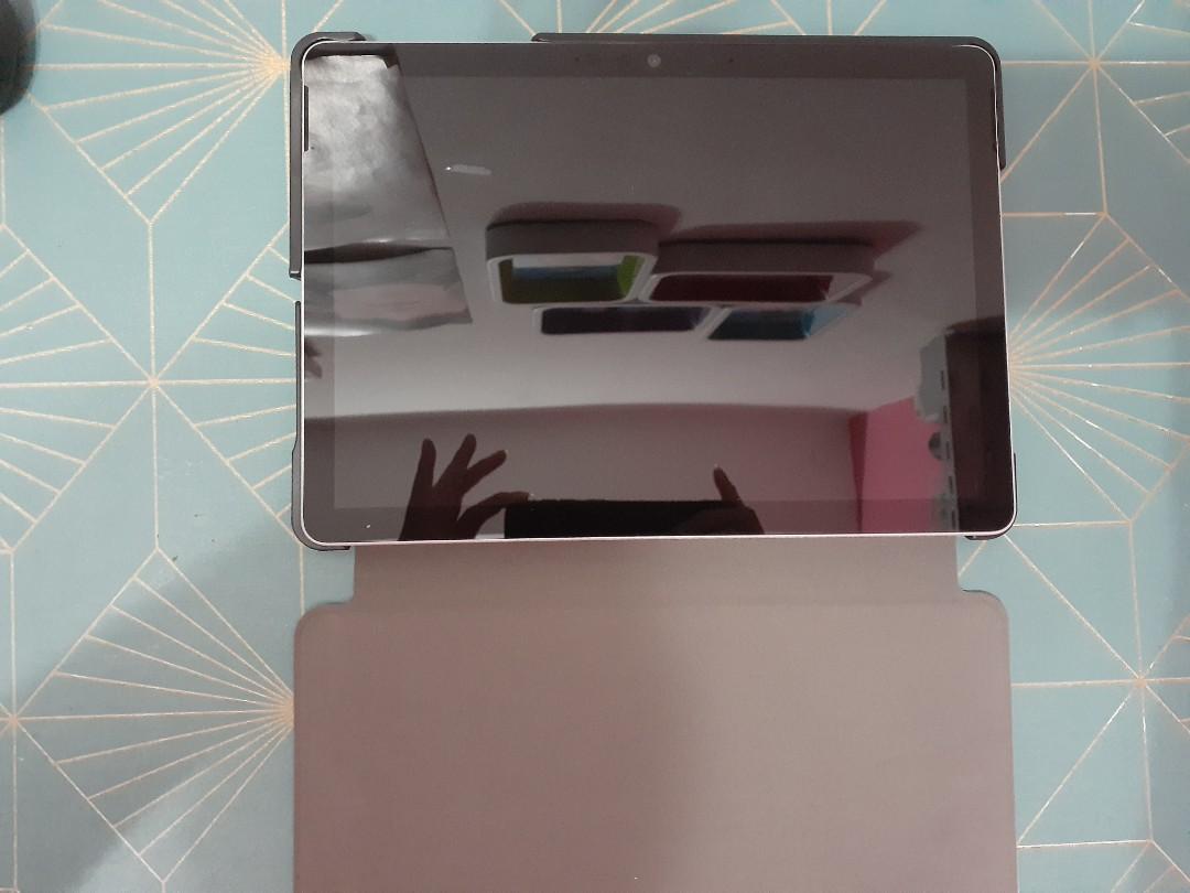 Microsoft surface Pro go 2, Mobile Phones & Gadgets, Tablets, Windows on Carousell