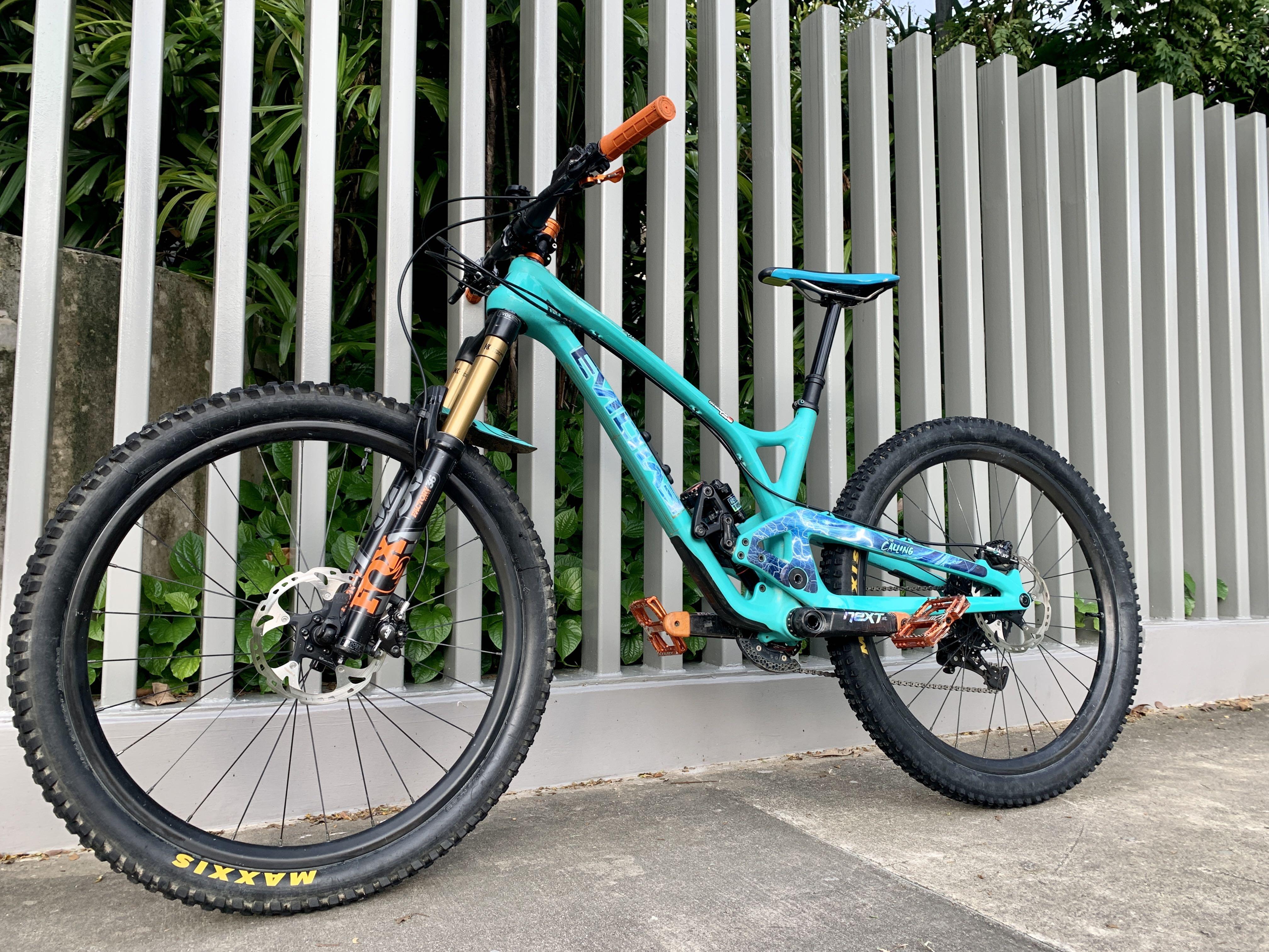 Preowned Evil Calling bike S size- complete bike, Sports Equipment ...