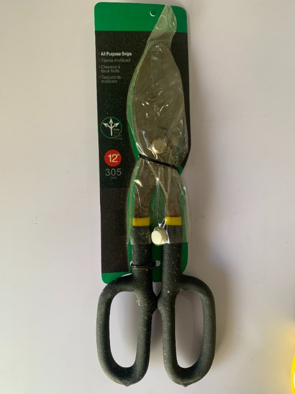 TIN SNIP CUTTER / Gunting Yero, Furniture & Home Living, Home ...