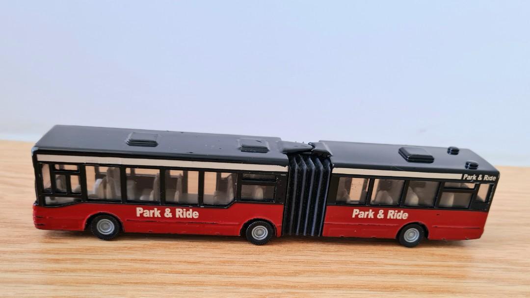Toy bendy bus, Hobbies & Toys, Toys & Games on Carousell