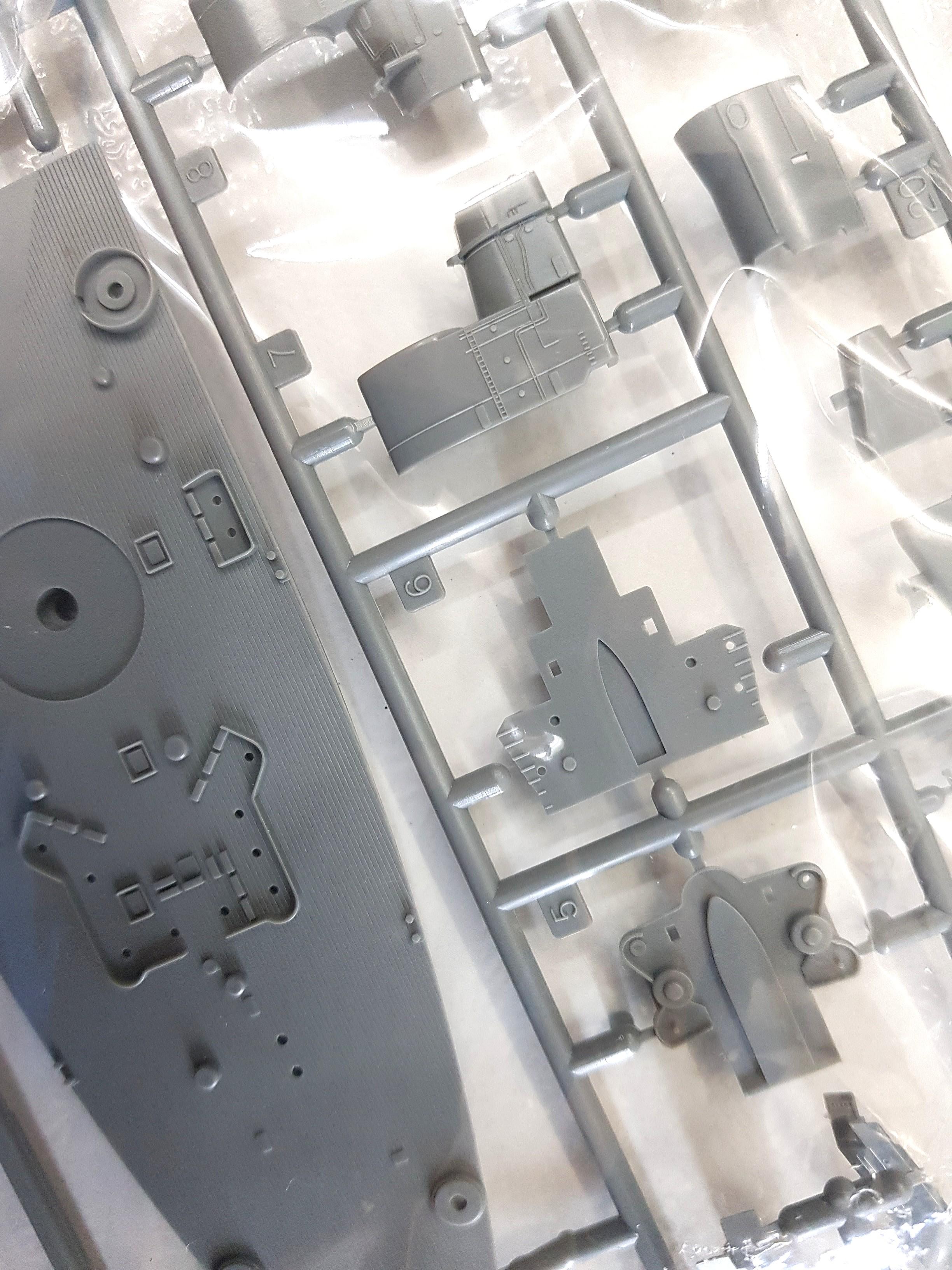 1/700 #31613 Tamiya Waterline USS Iowa Class Battleship Missouri BB-63 ...