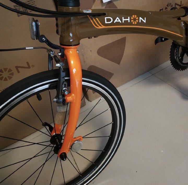 2021 DAHON VISC D18 (ARA083) 18速 20吋 鋁合金 折叠車 送水架前後蛙燈叮叮, 運動產品, 單車及配件, 單車 - Carousell
