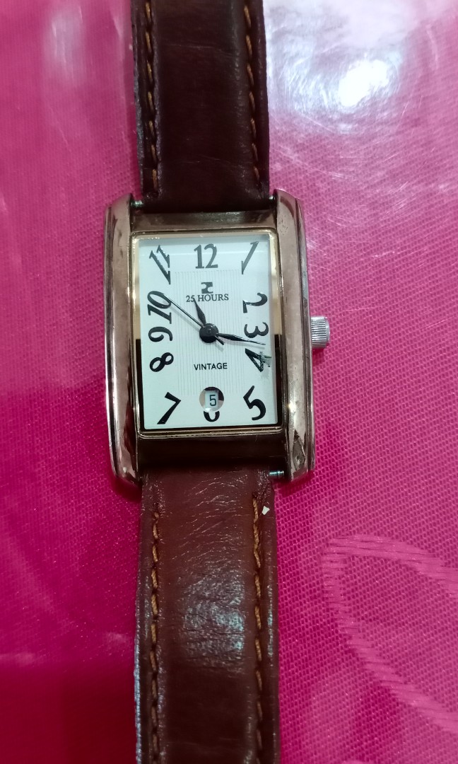 25 Hour watch, Women's Fashion, Watches & Accessories, Watches on Carousell
