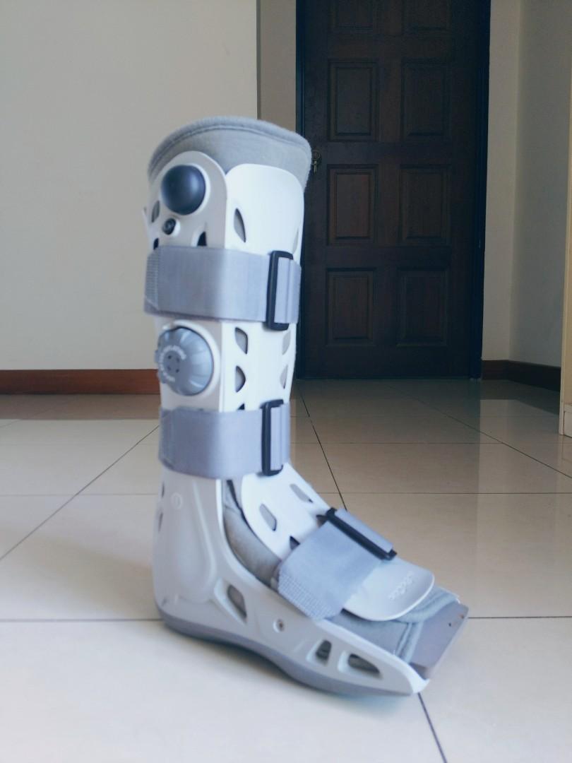 Aircast boot, Health & Nutrition, Assistive & Rehabilatory Aids ...