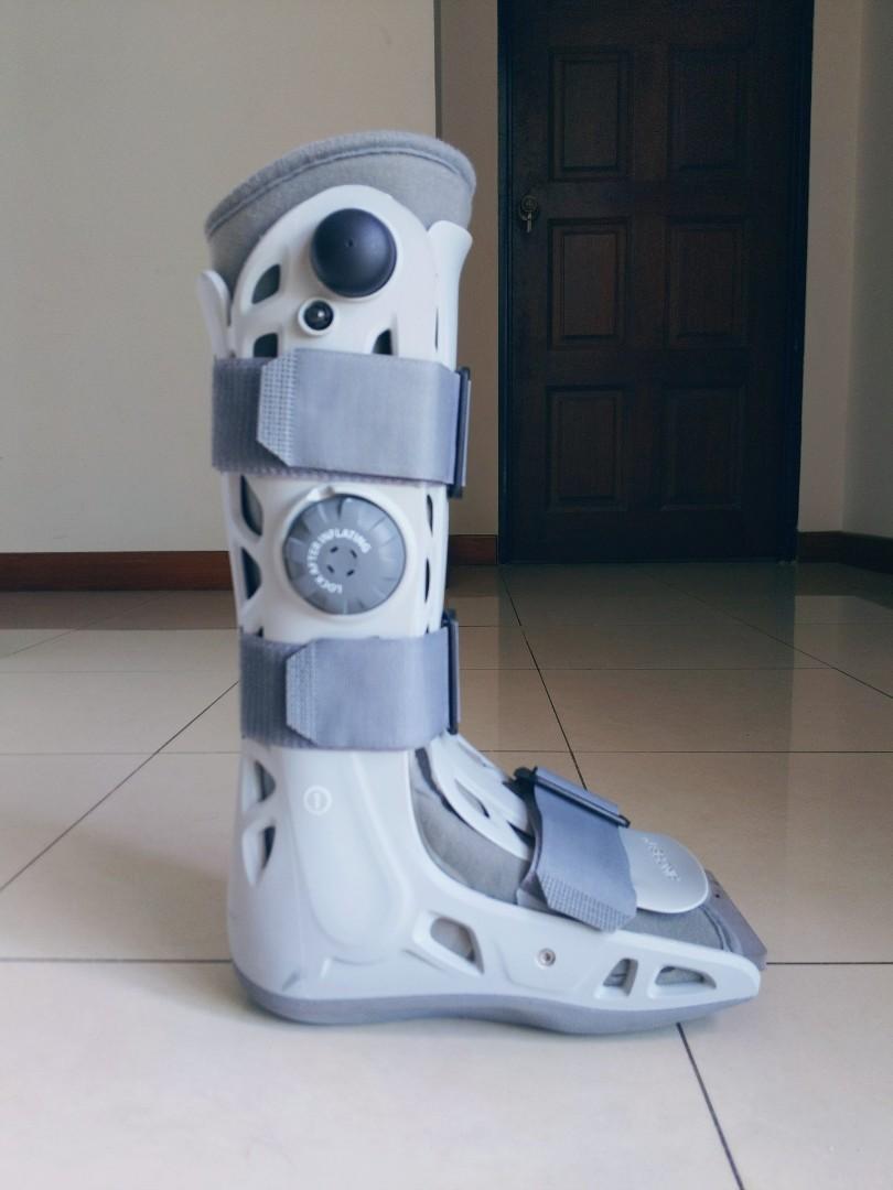 Aircast boot, Health & Nutrition, Assistive & Rehabilatory Aids ...