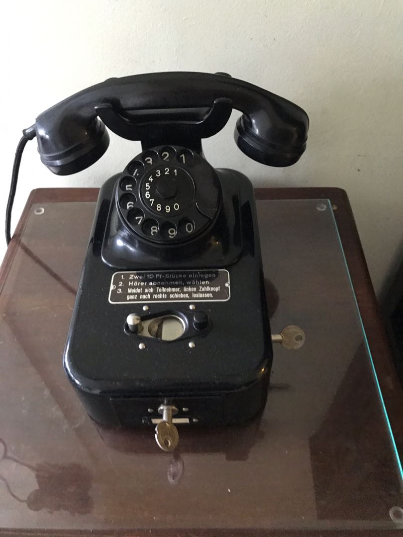 Antique Siemens Coin-operated telephone, Hobbies & Toys, Memorabilia ...
