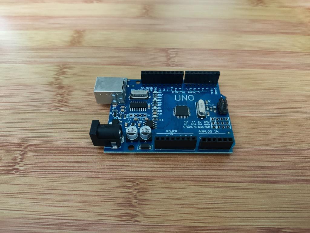 Arduino UNO (with USB wire and casing), Computers & Tech, Parts ...