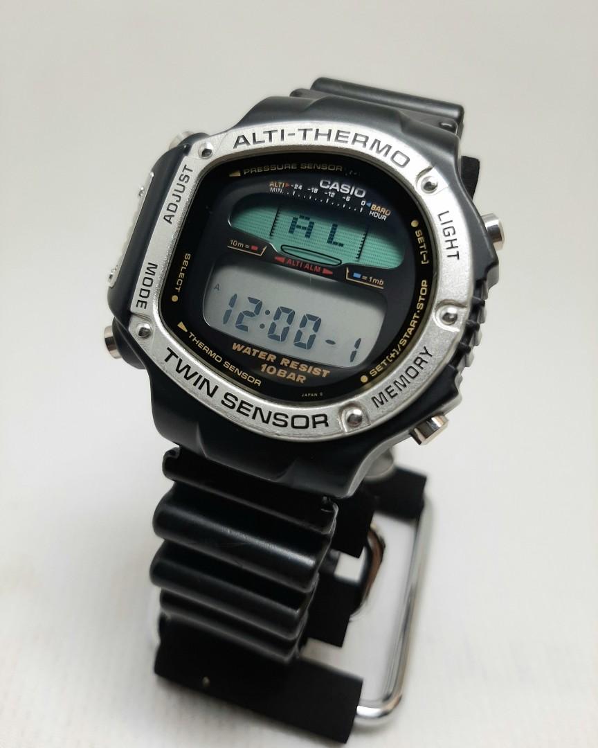 Casio ALT6100 Twin Sensor Altimeter Tempreature Barometer Made In Japan ...