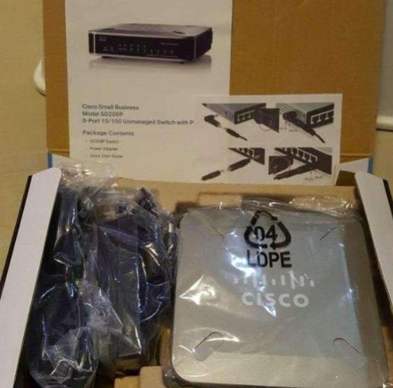 Cisco SD208P 8-Port 10/100 Switch with PoE: Cisco Small Business ...