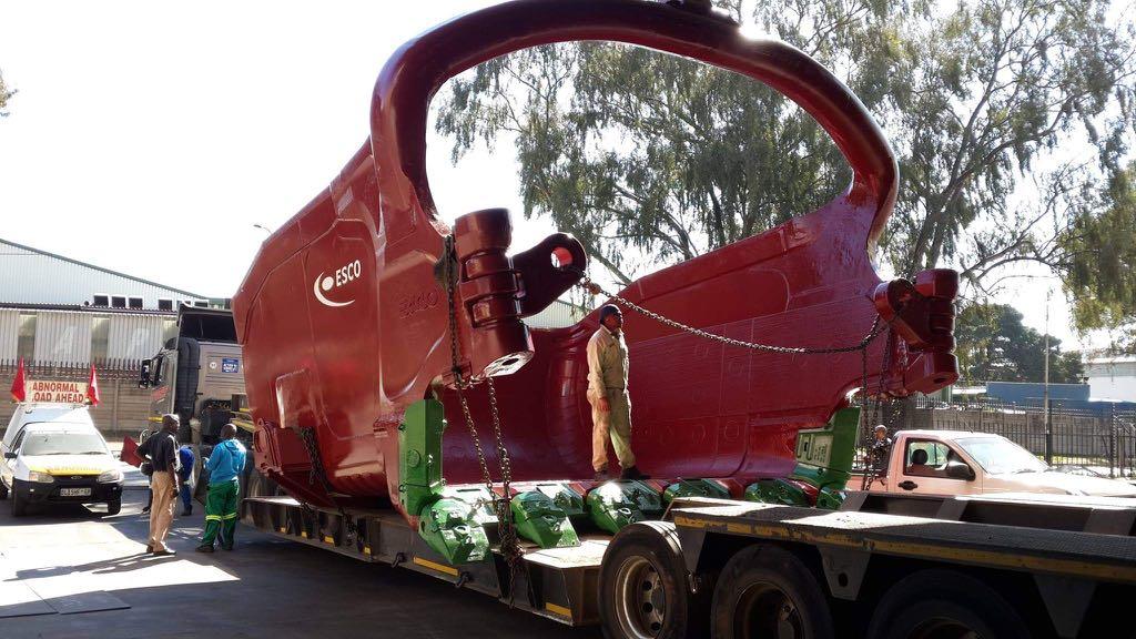 Esco dragline bucket 1/50 construction diecast scale model, Hobbies ...