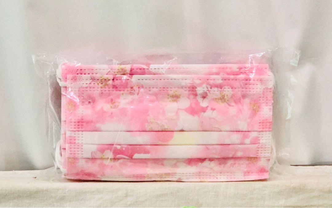 Floral Disposable Face Mask, Health & Nutrition, Face Masks & Face ...