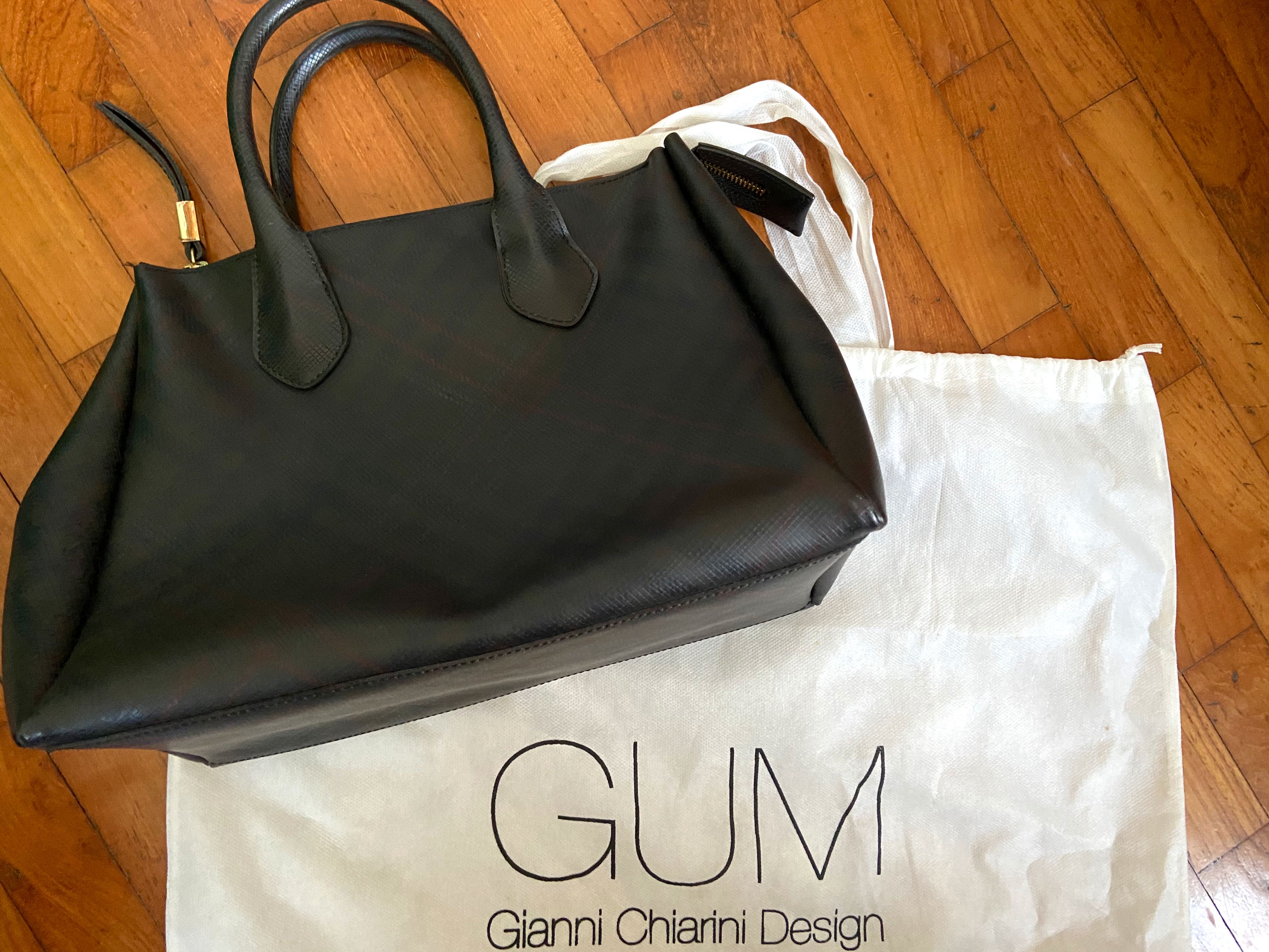 [GUM] Medium size PVC handbag, Women's Fashion, Bags & Wallets, Tote ...