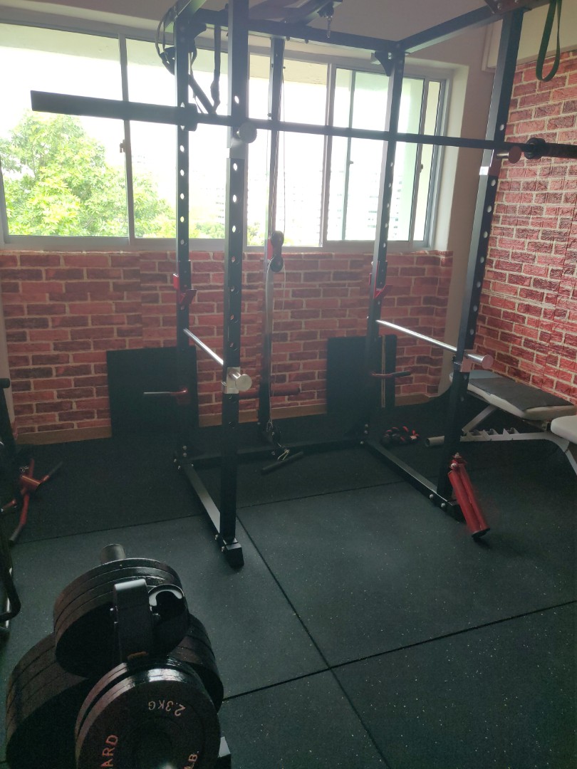 Gym room / Home Gym / Powerlifting / bodybuilding, Sports Equipment ...