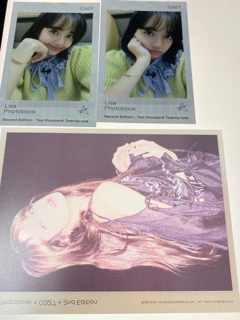Lisa Blackpink Photocards 0327 II, Hobbies & Toys, Memorabilia ...