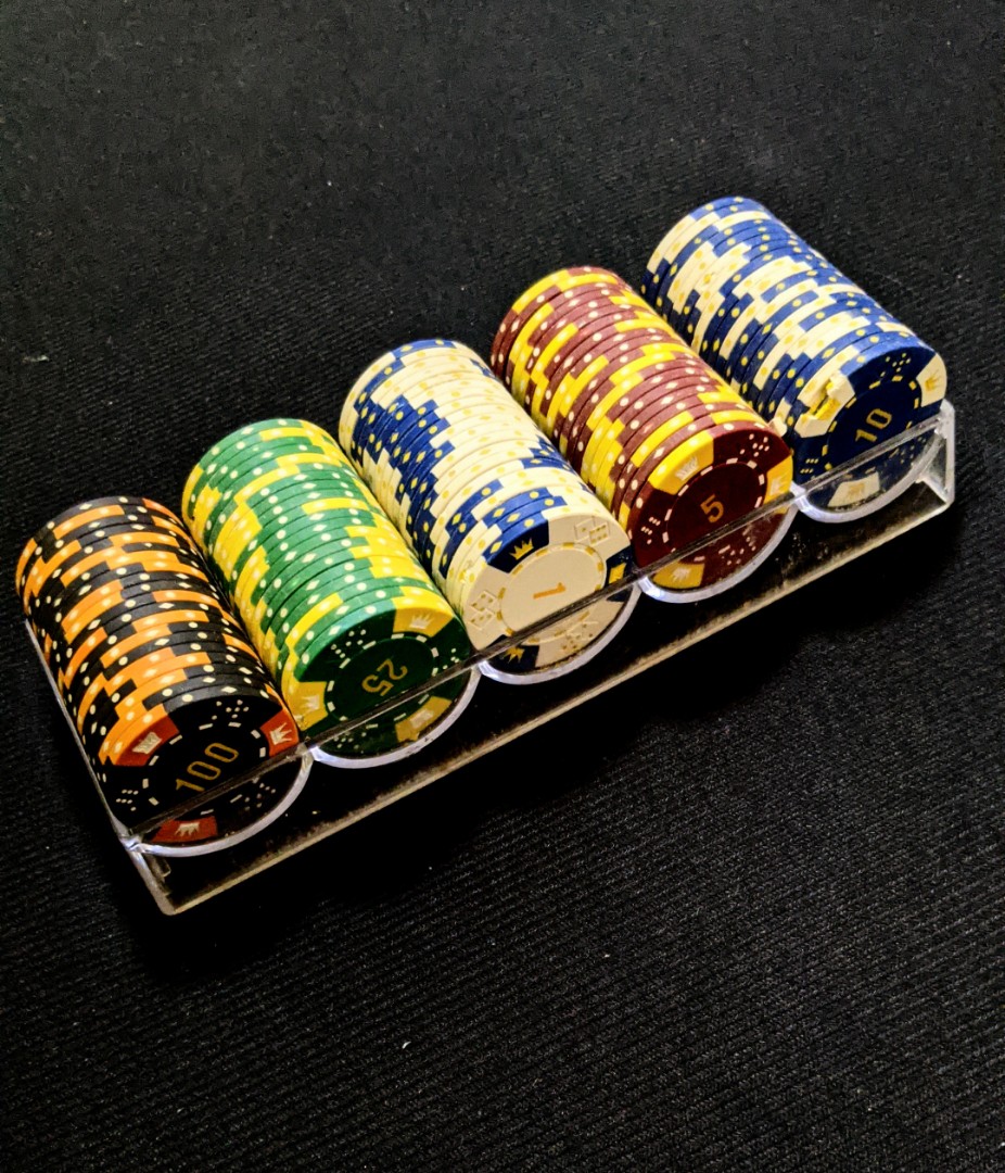 Mahjong / Poker chips | 100 pieces, Hobbies & Toys, Toys & Games on ...