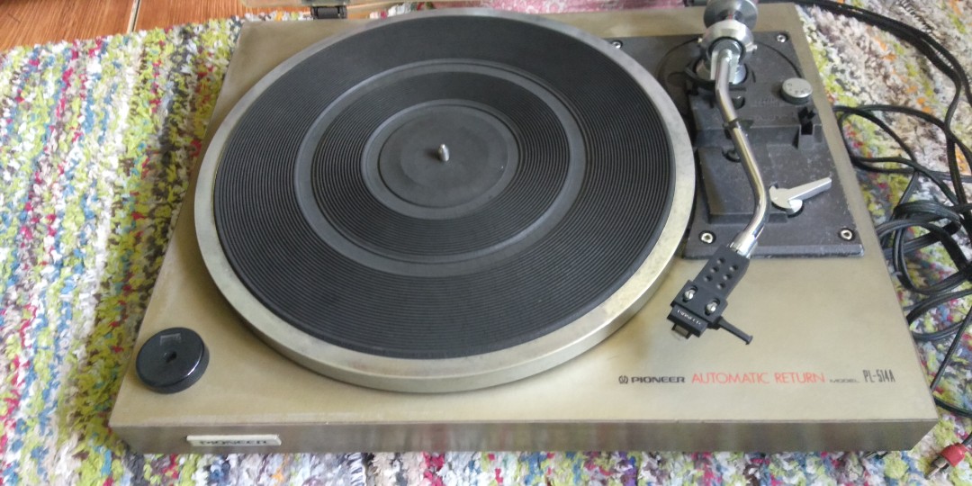 Pioneer turntable, Audio, Soundbars, Speakers & Amplifiers on Carousell