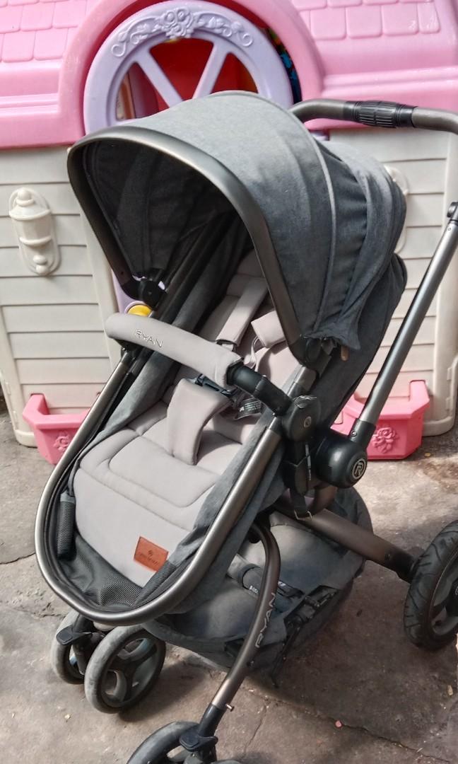 Ryan spin Stroller, Babies & Kids, Going Out, Strollers on Carousell