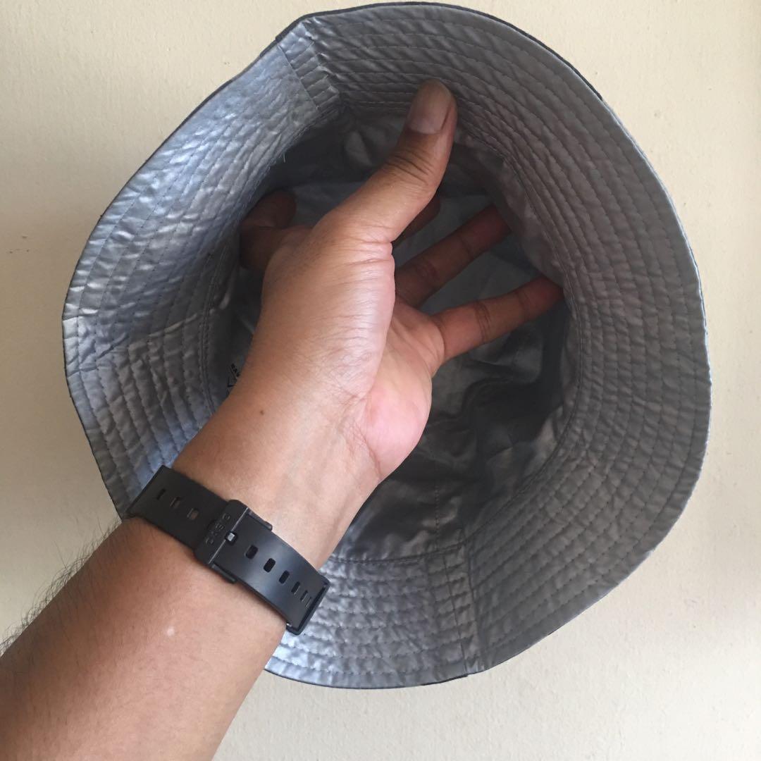 ⛺️ 🌍Safra Singapore Biathlon Reversible Bucket Hat, Sports Equipment ...