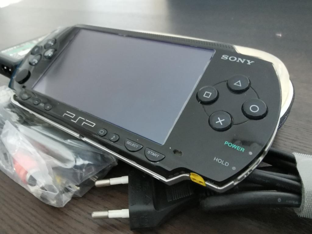 Sony PSP - 1006, Video Gaming, Video Game Consoles, Others on Carousell