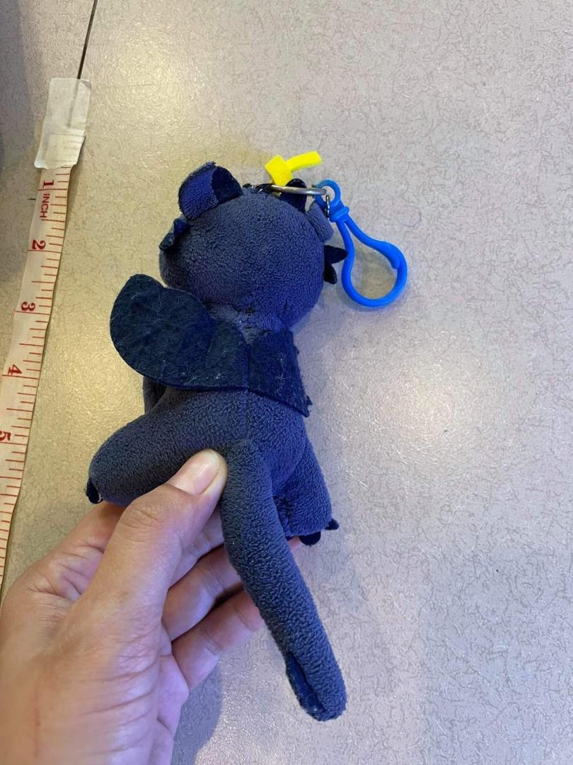 Toothless charm, Hobbies & Toys, Toys & Games on Carousell