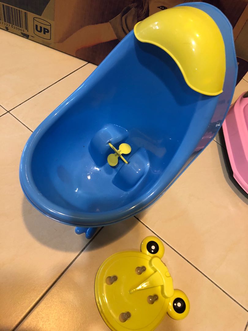 Boy Potty Stand Up, Babies & Kids, Babies & Kids Fashion on Carousell