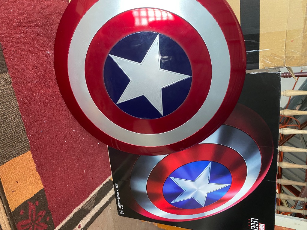 Hasbro 75th Anniversary Captain America Shield, Hobbies & Toys, Toys ...