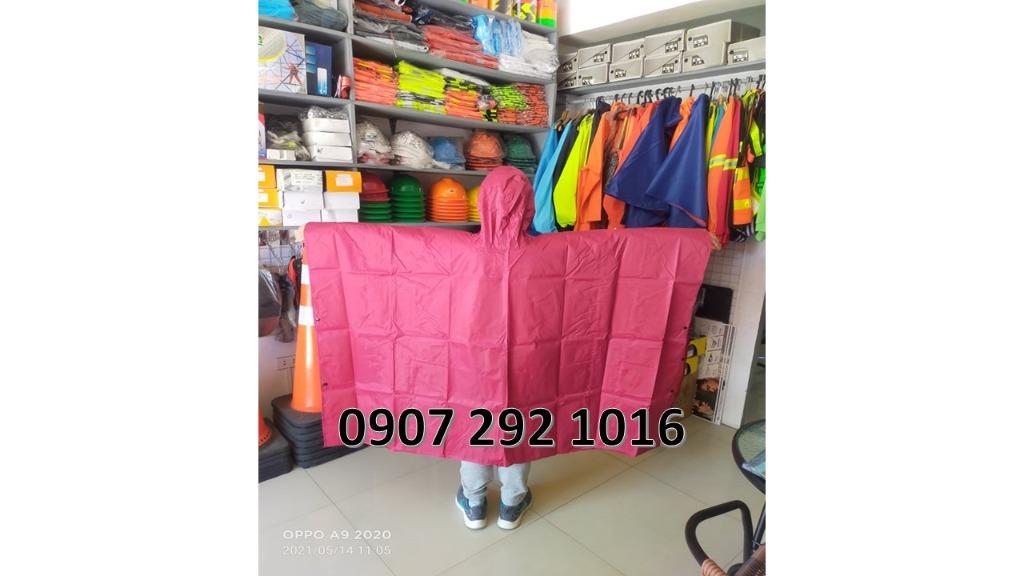 Raincoat 8, Men's Fashion, Coats, Jackets and Outerwear on Carousell