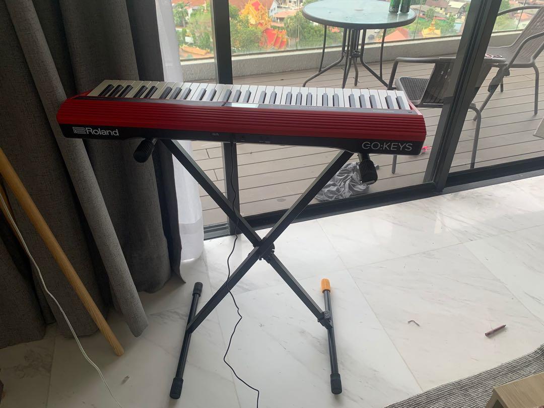 Roland Go-keys Keyboard and stand, Hobbies & Toys, Music & Media ...