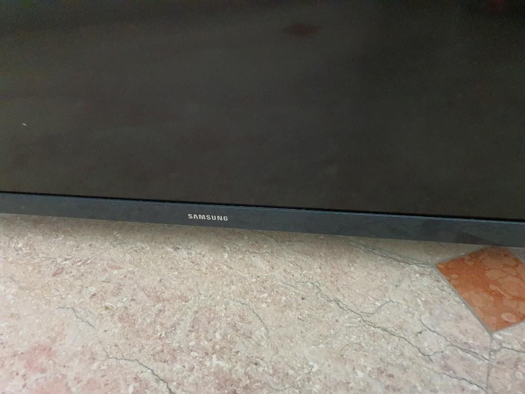 Samsung UA32J4303AK 32 inch HD Smart TV (Please read description), TV ...