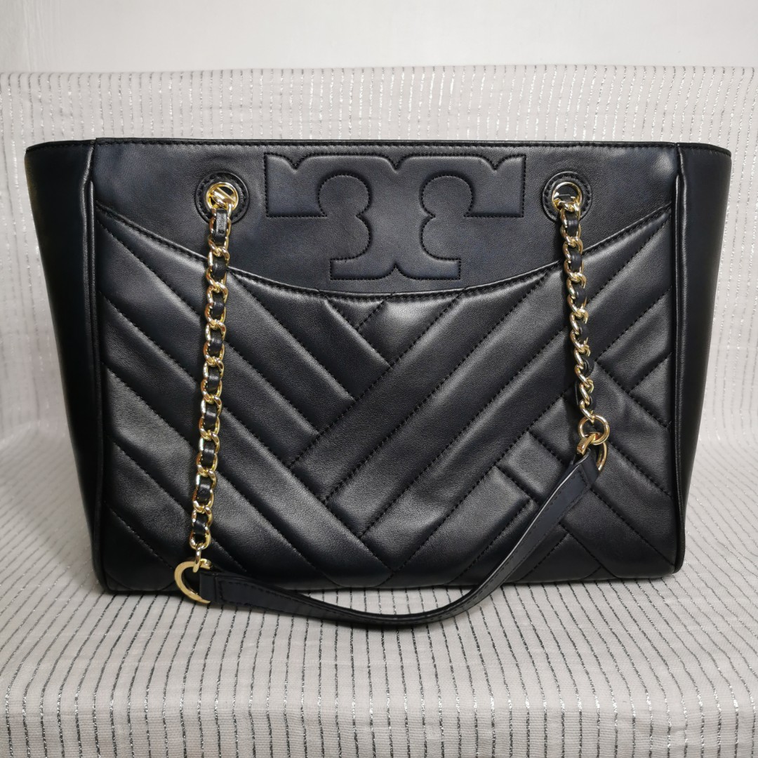 Tory Burch Alexa Tote, Luxury, Bags & Wallets on Carousell