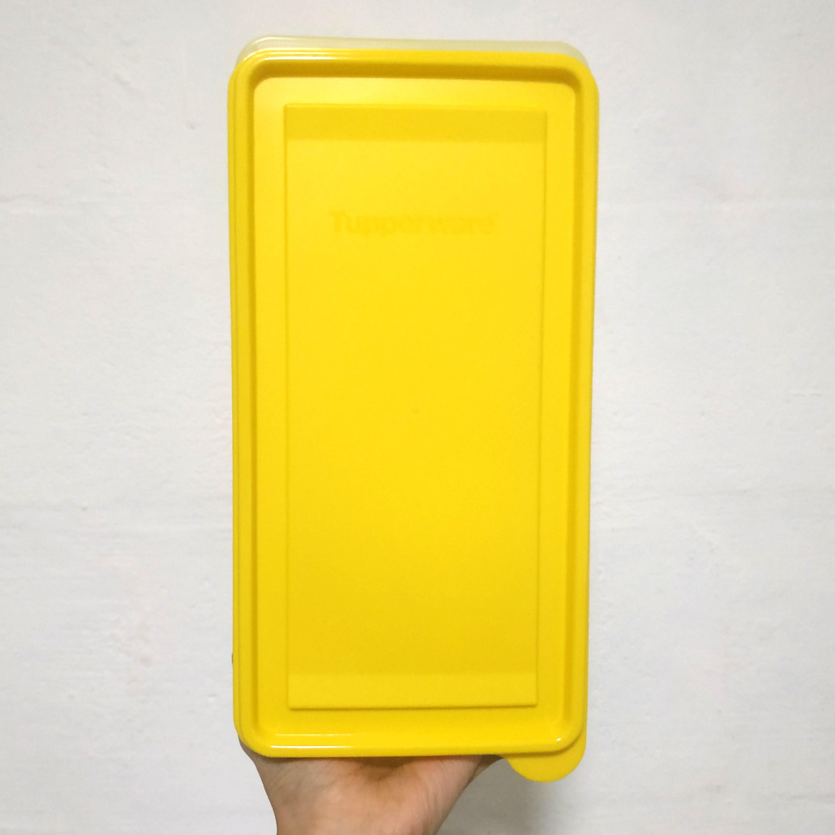 Tupperware 2.1L Fresh Keeper Rectangular Container Set of 3, TV & Home ...