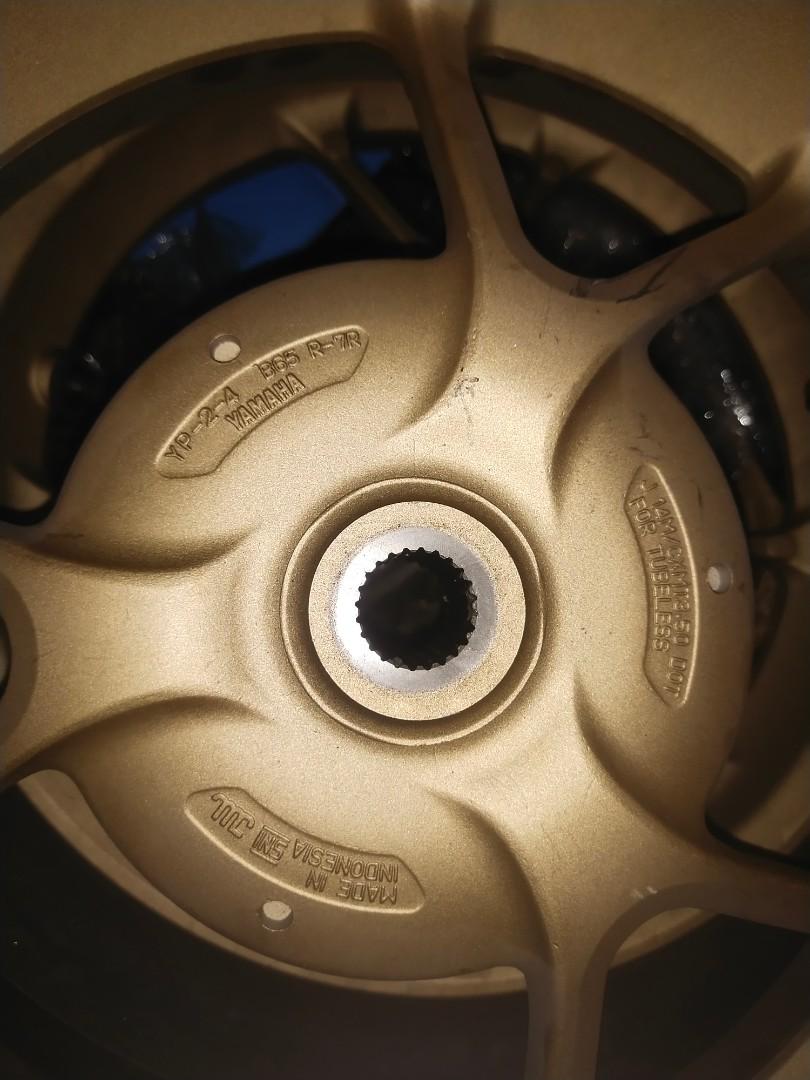 Yamaha Aerox 155 Rim GOLD, Motorcycles, Motorcycle Apparel on Carousell