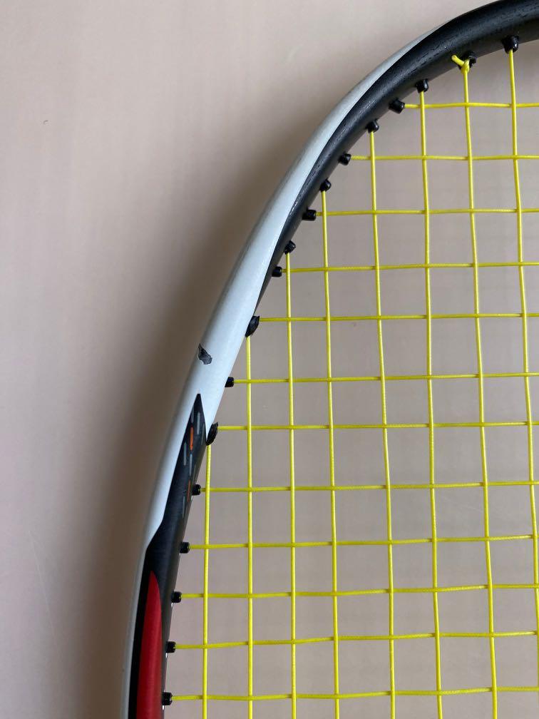 Yonex DUORA Z STRIKE JP版, 運動產品, 運動與體育, 運動與體育 - 球拍和球類運動 - Carousell