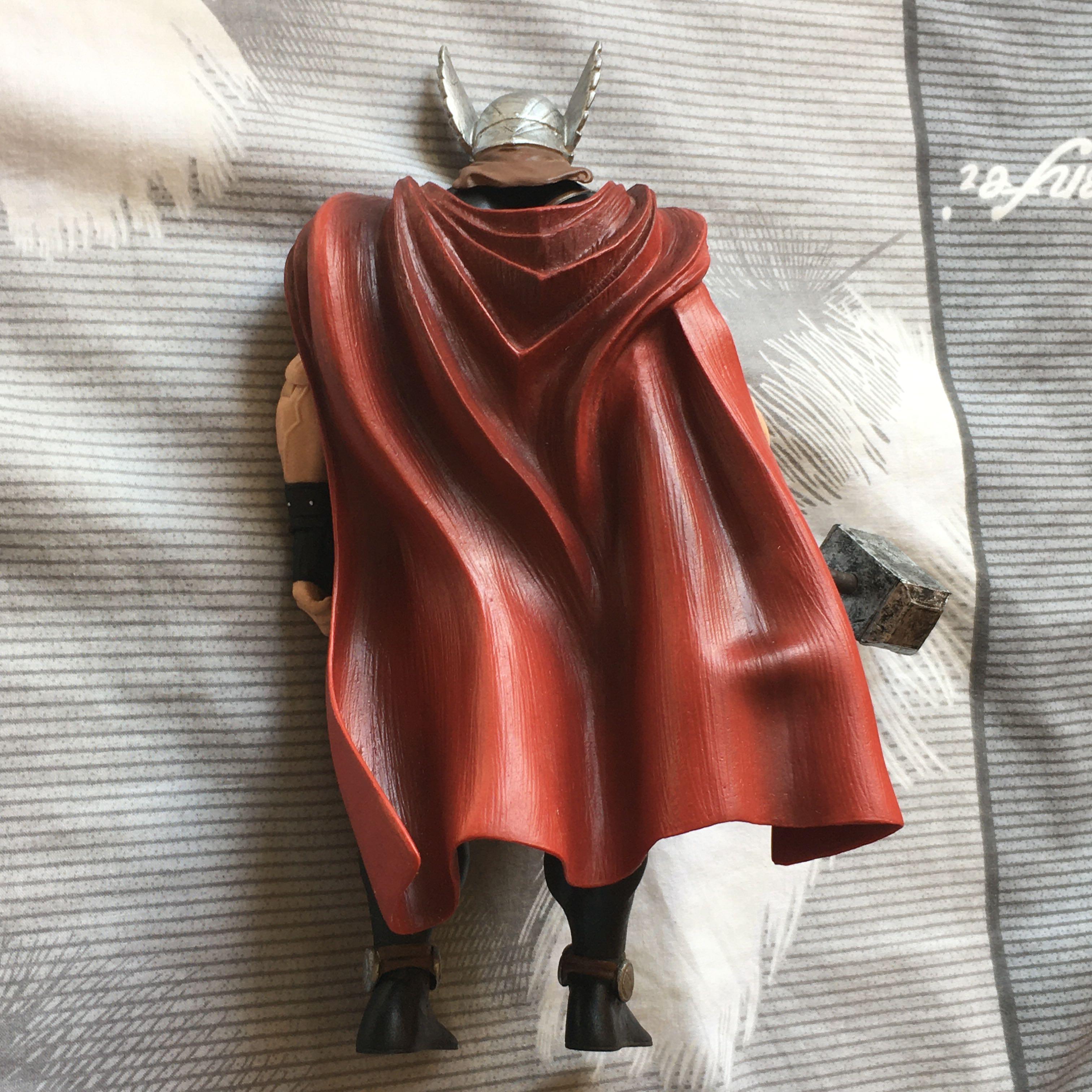 Hasbro Thor 孩之寶 雷神 figure (可活動), 興趣及遊戲, 玩具 & 遊戲類 - Carousell
