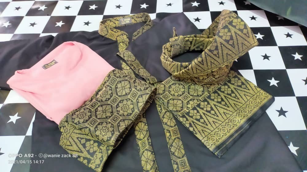 BUSANA MELAYU MELAKA, Men's Fashion, Tops & Sets, Formal Shirts on ...