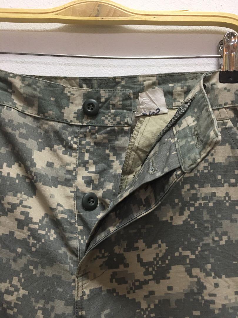 Digital Camo Cargo Pants, Men's Fashion, Bottoms, Trousers on Carousell
