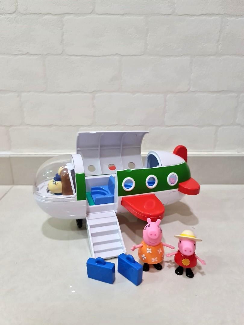 Peppa Pig Aeroplane with Luggage Figurines, Hobbies & Toys, Toys ...