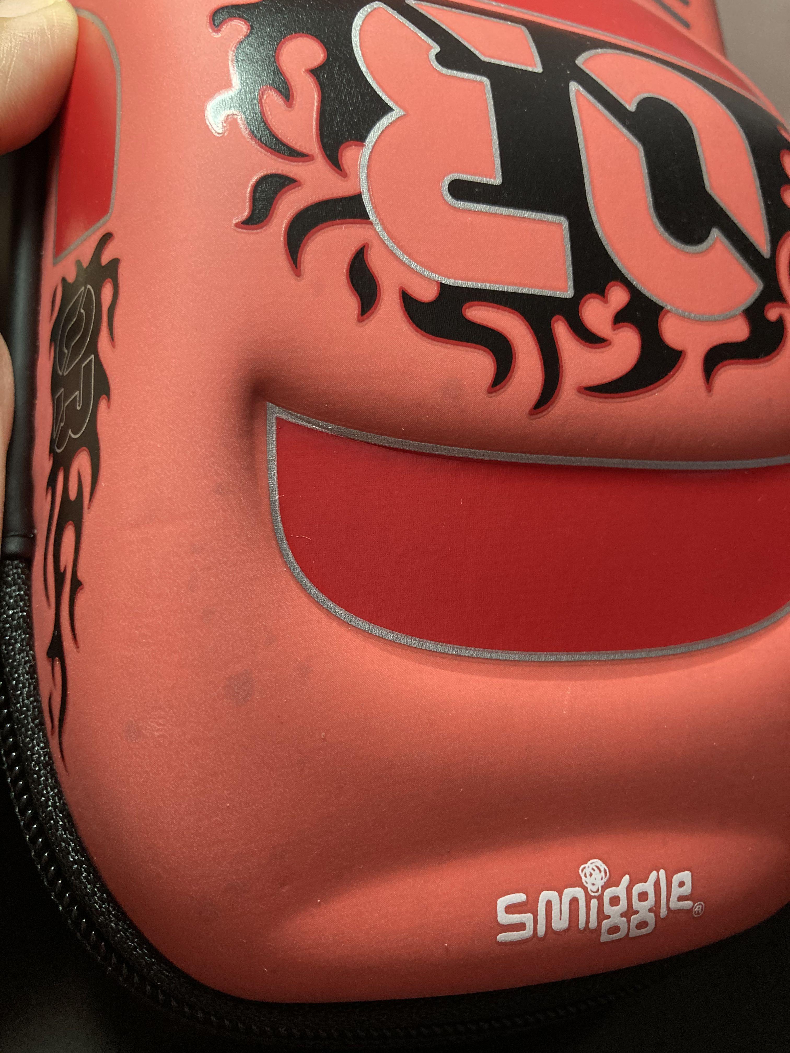 Smiggle Car Colour Change Hardtop Pencil Case, Hobbies & Toys ...