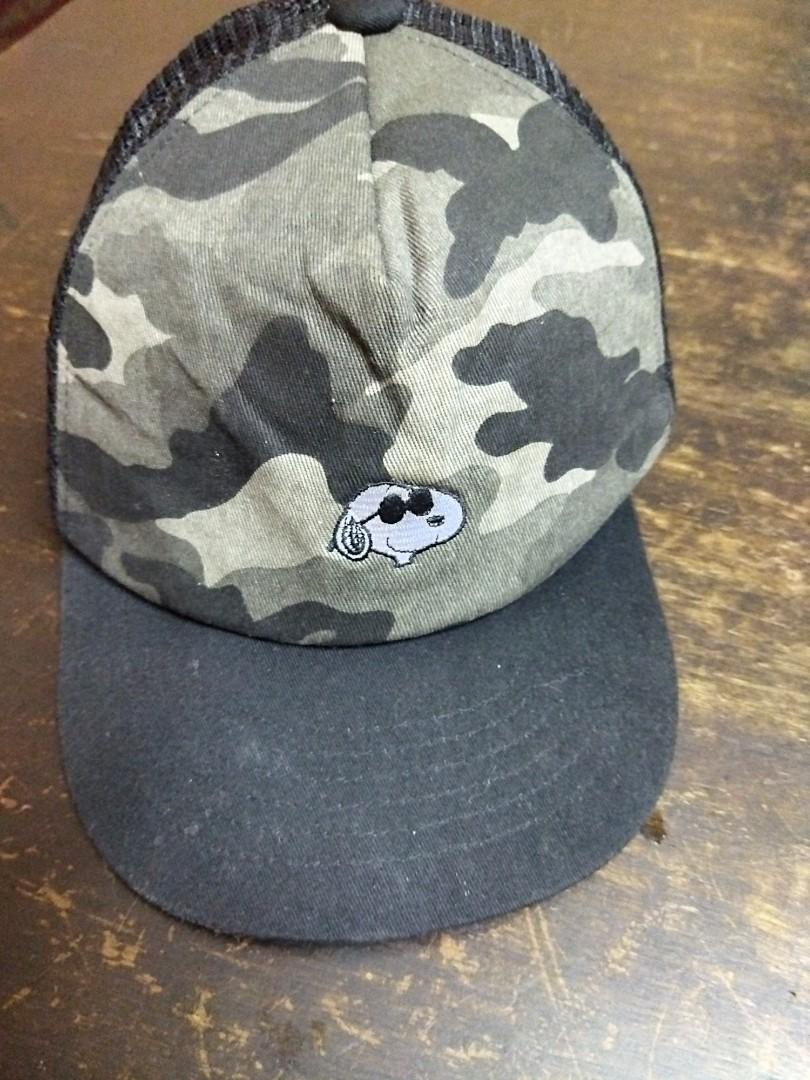 Snoopy cap, Men's Fashion, Watches & Accessories, Cap & Hats on Carousell