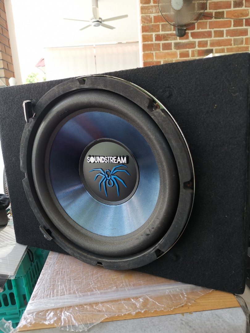 SOUNDSTREAM 12"INCHES, Audio, Soundbars, Speakers & Amplifiers on Carousell