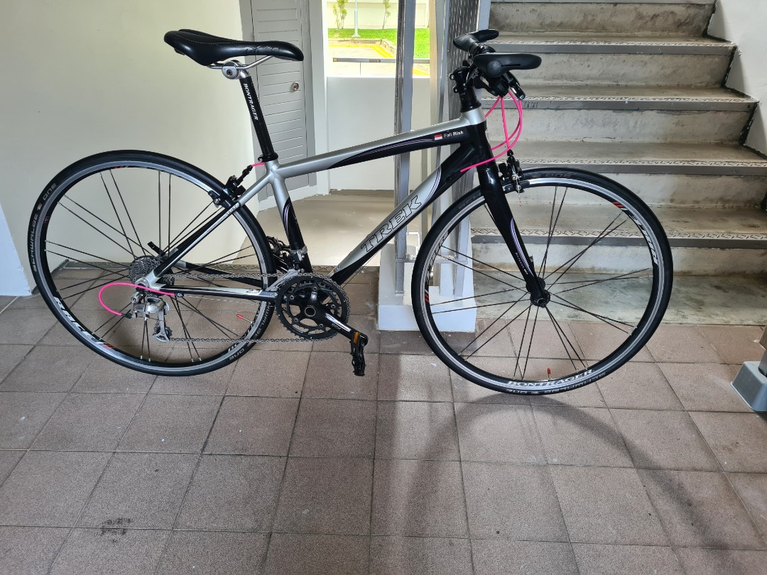 Trek Alpha 2.3, Sports Equipment, Bicycles & Parts, Bicycles on Carousell