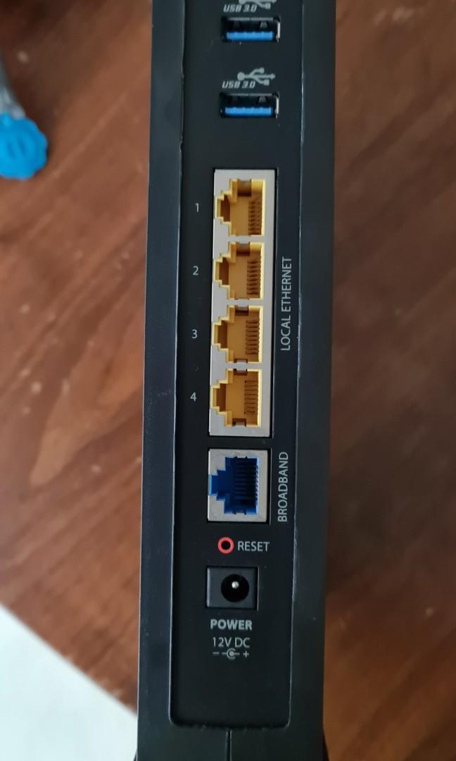 AZTECH router, Computers & Tech, Office & Business Technology on Carousell