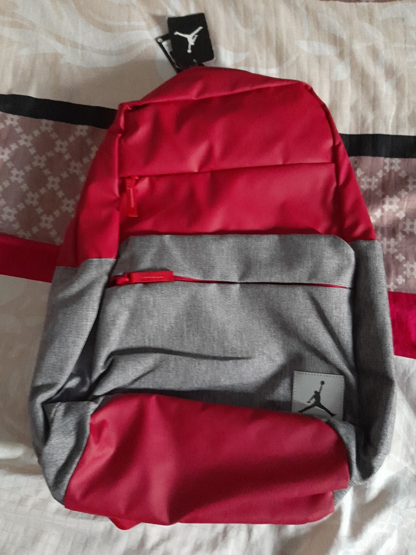 BNWT Nike Air Jordan JumpMan Laptop Bag, Everything Else on Carousell
