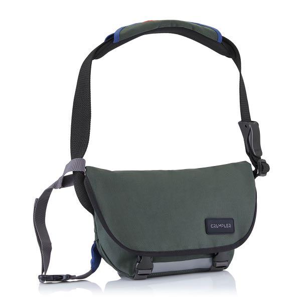 Crumpler Comfort Zone Messenger Small – Seaweed, Men's Fashion, Bags ...