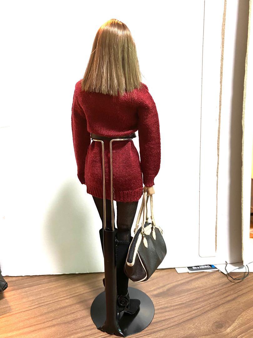 Custom 1/6 Female Figure with Very Cool Head, Hobbies & Toys, Toys ...