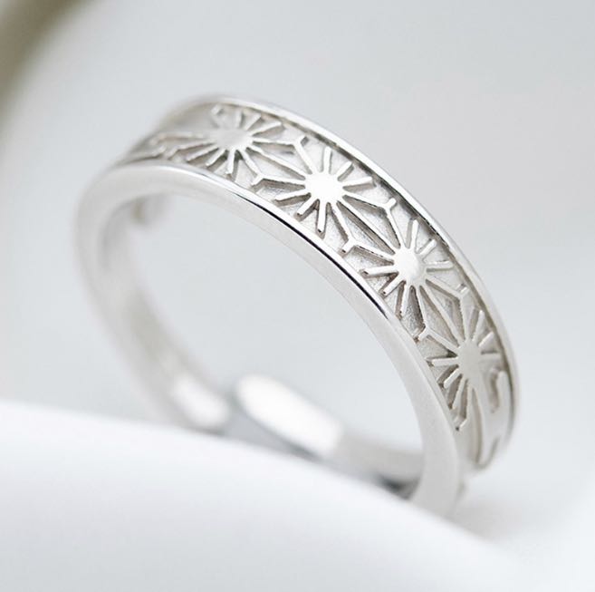 Demon Slayer Crest Ring - Design B (Nezuko), Women's Fashion, Jewelry ...