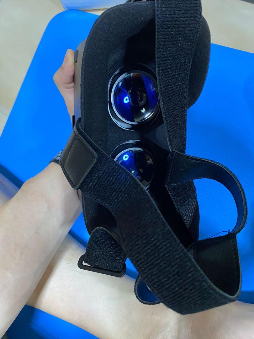Desktek V5 VR Headset, Audio, Earphones on Carousell