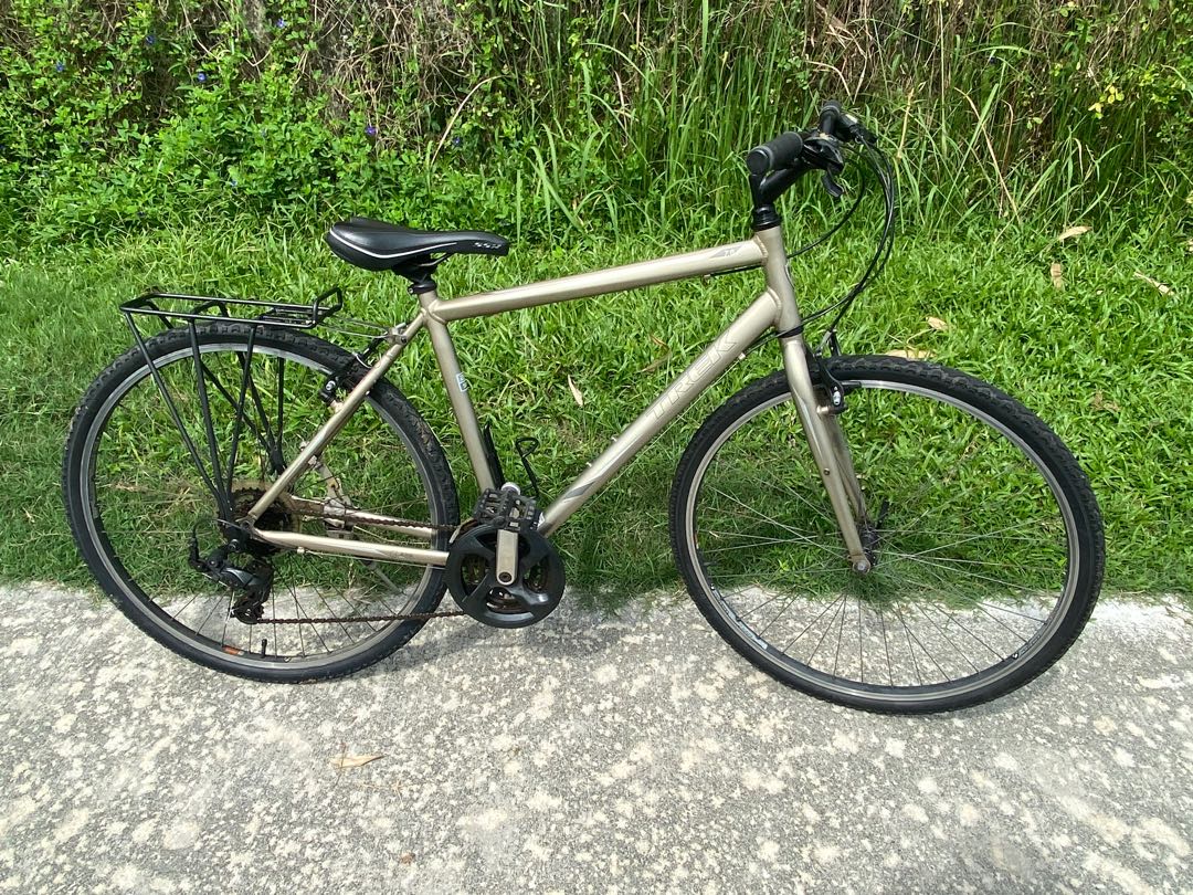 Trek 700c Hybrid bike with rack not giant polygon , Sports Equipment ...