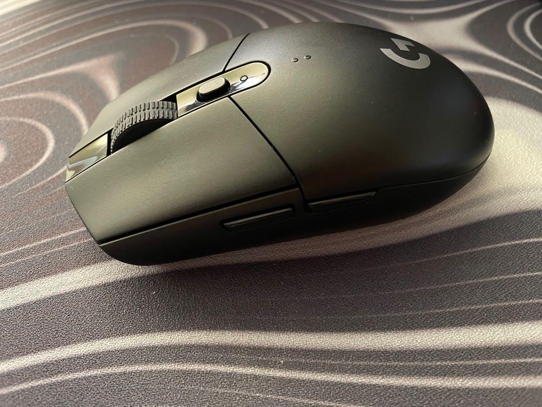 Logitech G304 with Tiger Arc mouse feet, Computers & Tech, Parts ...